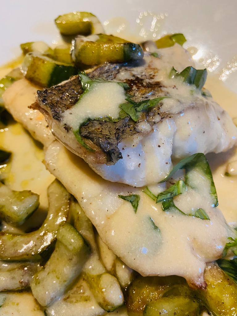HAKE FILLET WITH CUCUMBER : Ooh La Loire